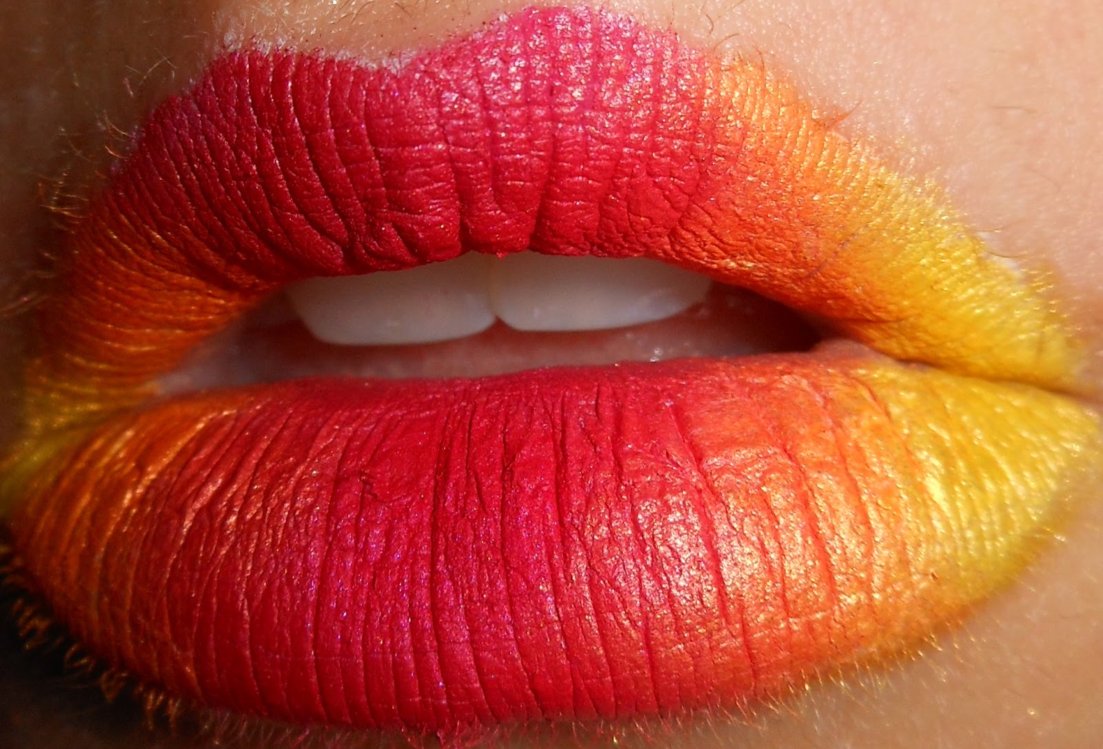 Marissa's Makeup World : Sunset-inspired lips