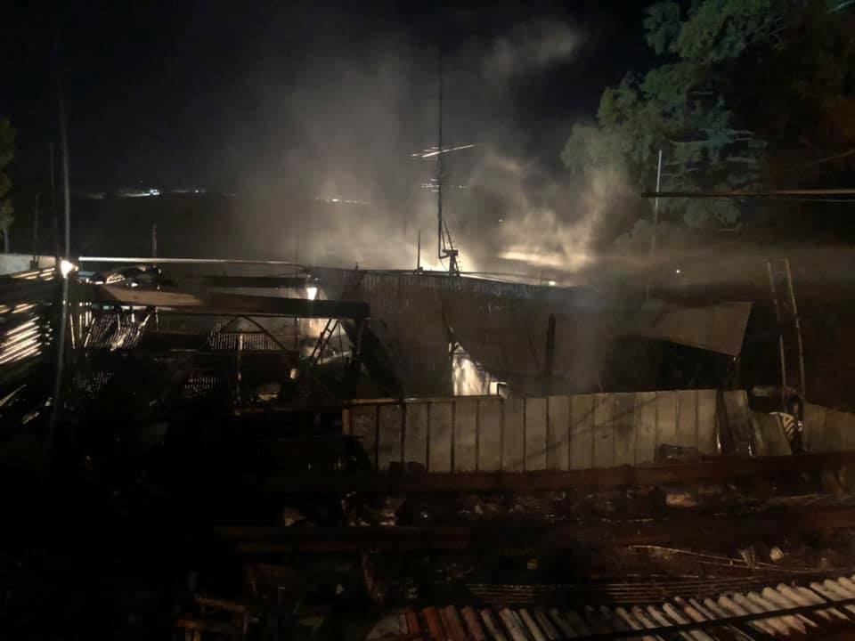 Fire Destroys Shed At Muswellbrook - 2NURFM