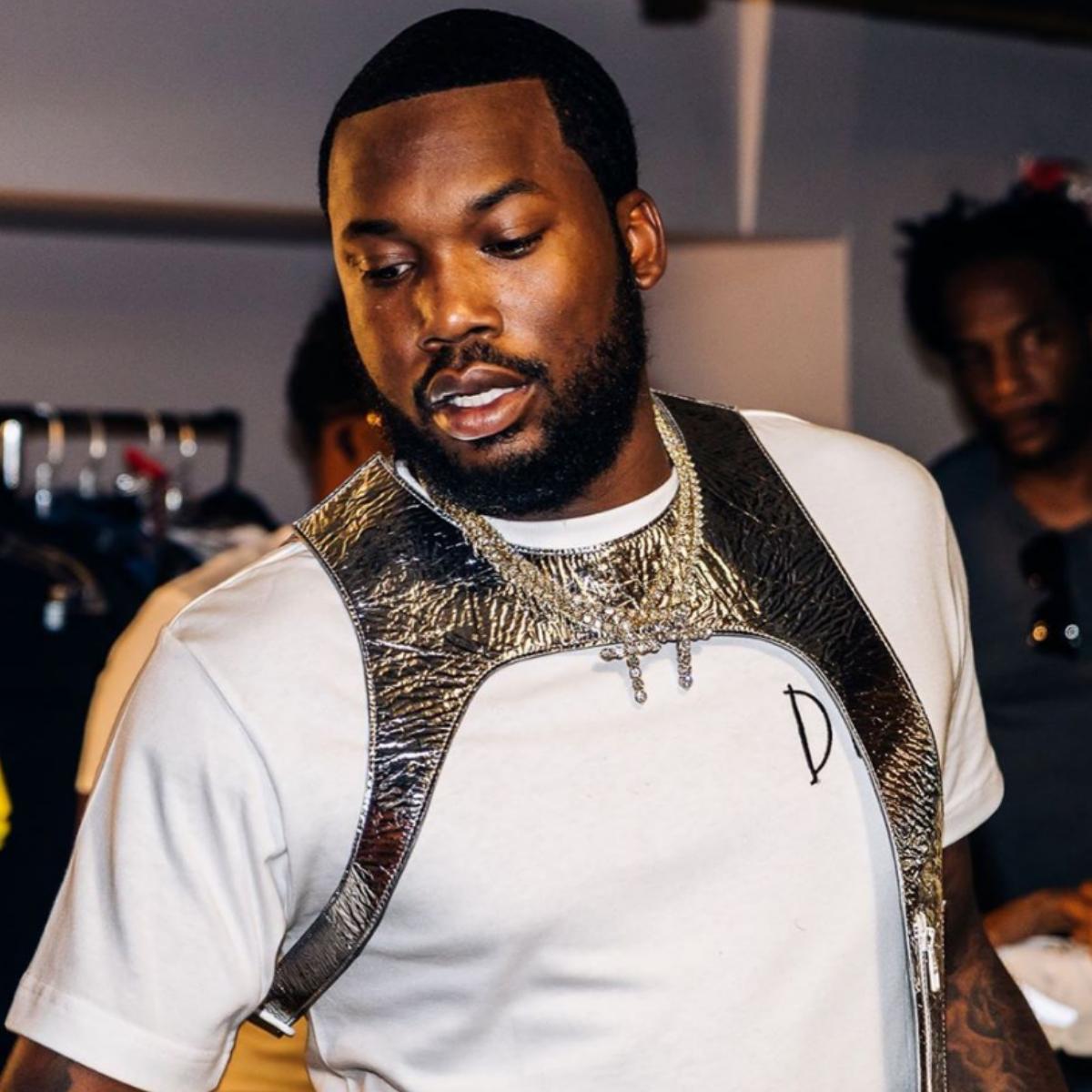 Sound P. is diggin' in the crates