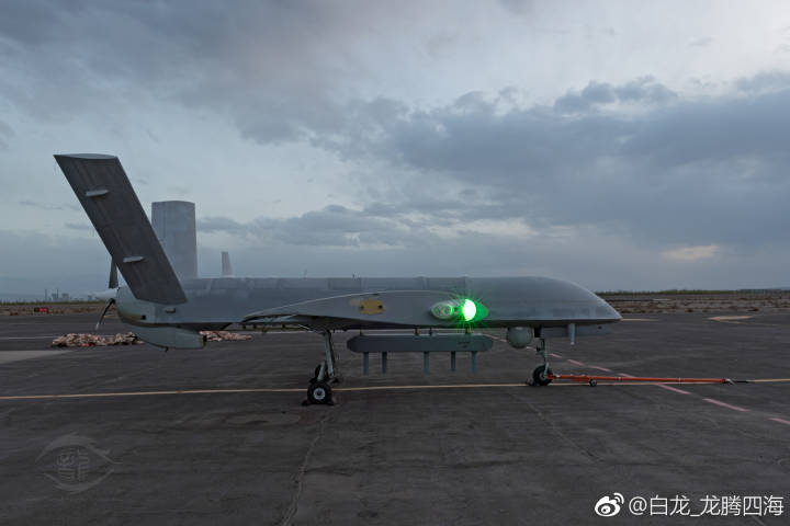 China Defense Blog: Photos of the day: ALIT CH-4 ELINT variant UCAV