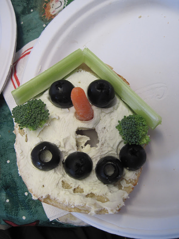 Polka-Dotty Place: Frosty the Snowman Bagel Party