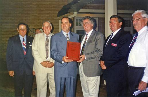 Fraser Coast Libraries Local History Blog: Tony and Lensie Matthews ...