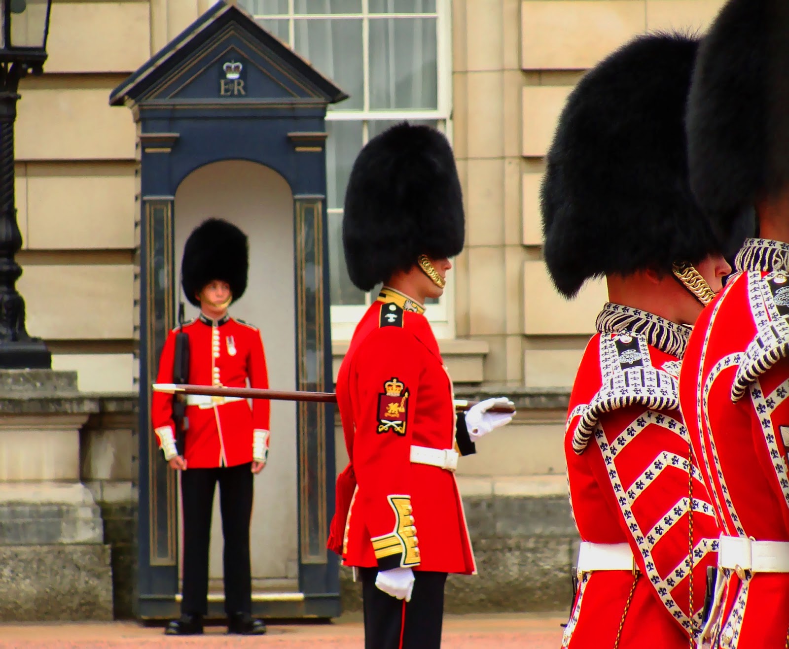 PHOTO ODYSSEY OF RICHARD: Changing the Guard