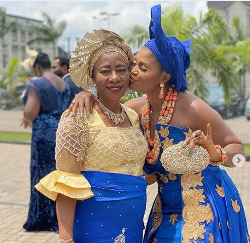Picture of Chizzy Alichi and her mother