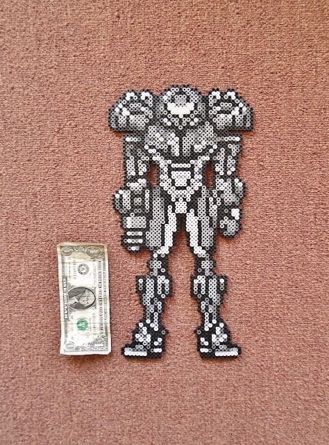 Long Black Fingers : Metroid Perler Bead