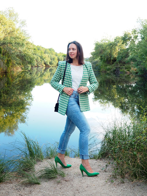 How to style Kelly green - SUGAR LANE