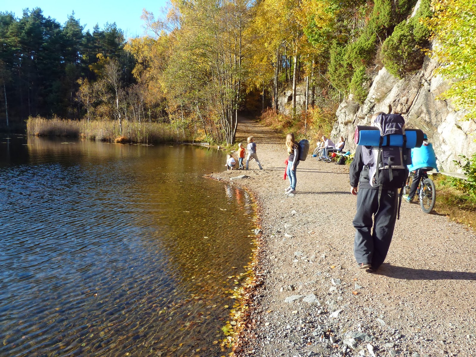 Cesar and The Woods: General Tips and Information on Backpacking in Sweden