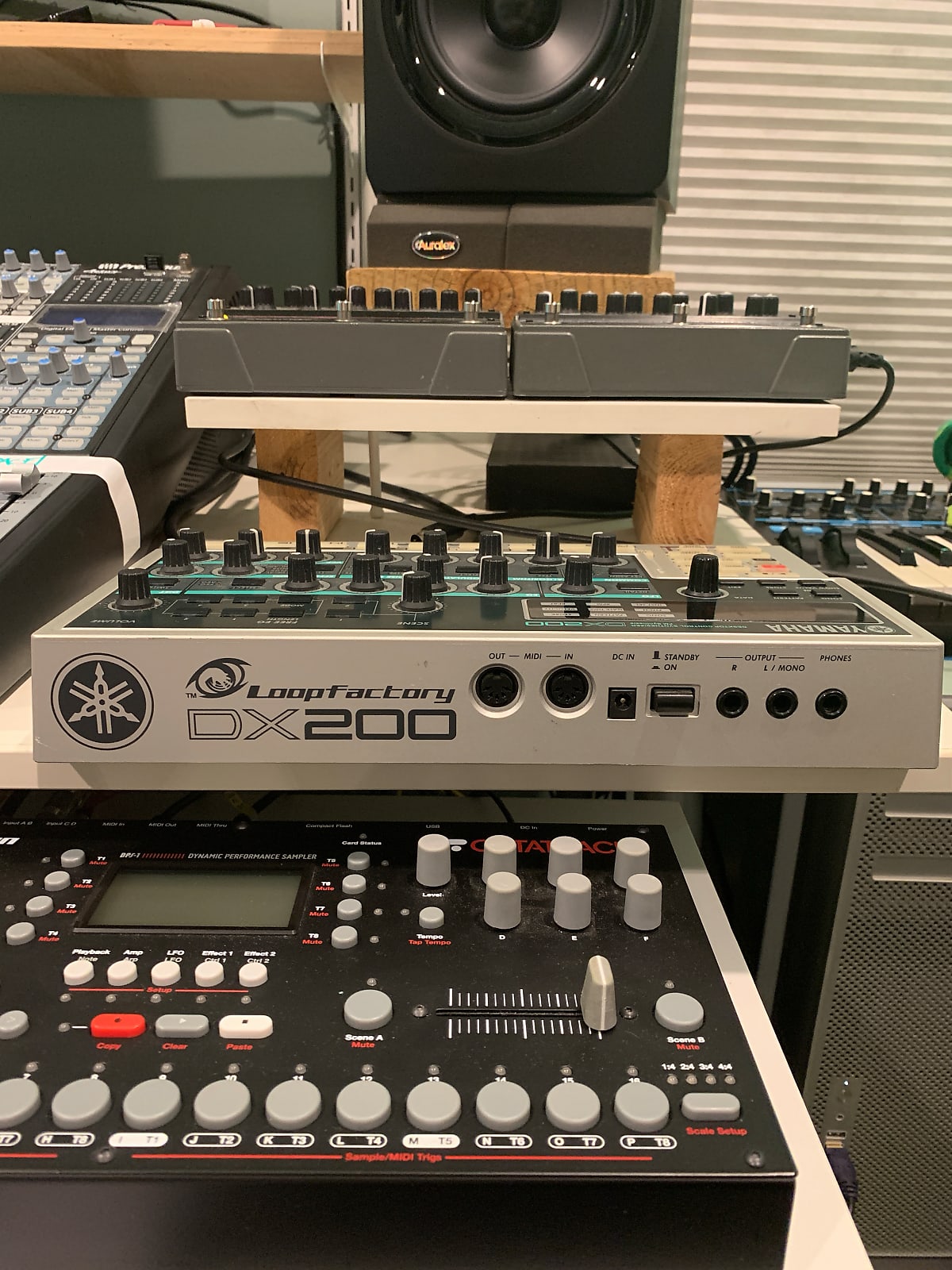 MATRIXSYNTH: Yamaha DX200