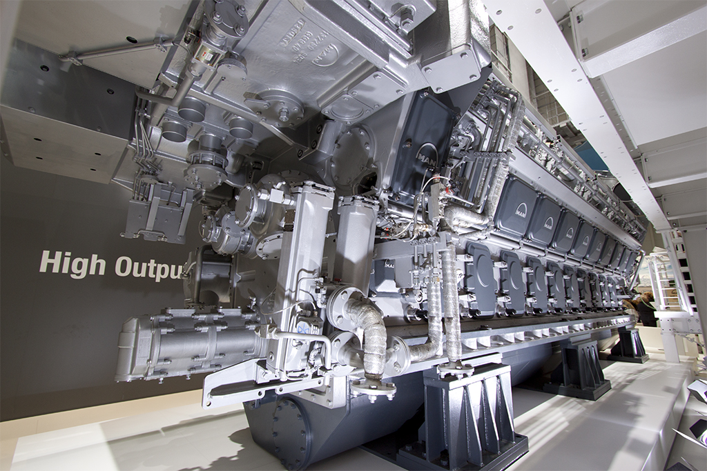 SI VIS PACEM, PARA BELLUM: A 5335 VULCANO: la CMS (Combat Management ...