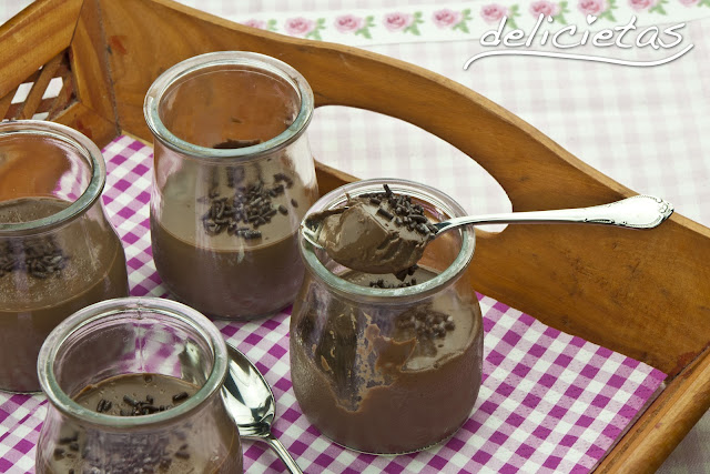 www.delicietas.es: Crema ligera de chocolate