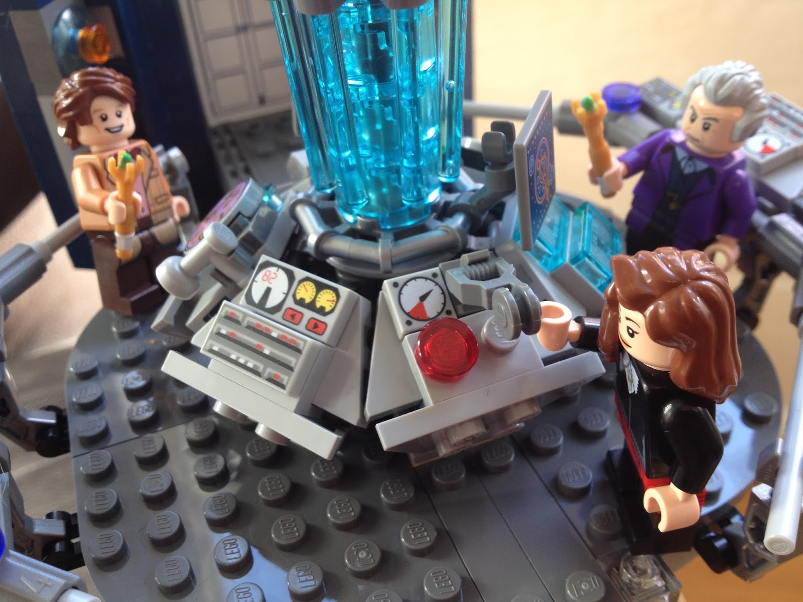 Blogtor Who: PREVIEW: A closer look at LEGO Doctor Who set