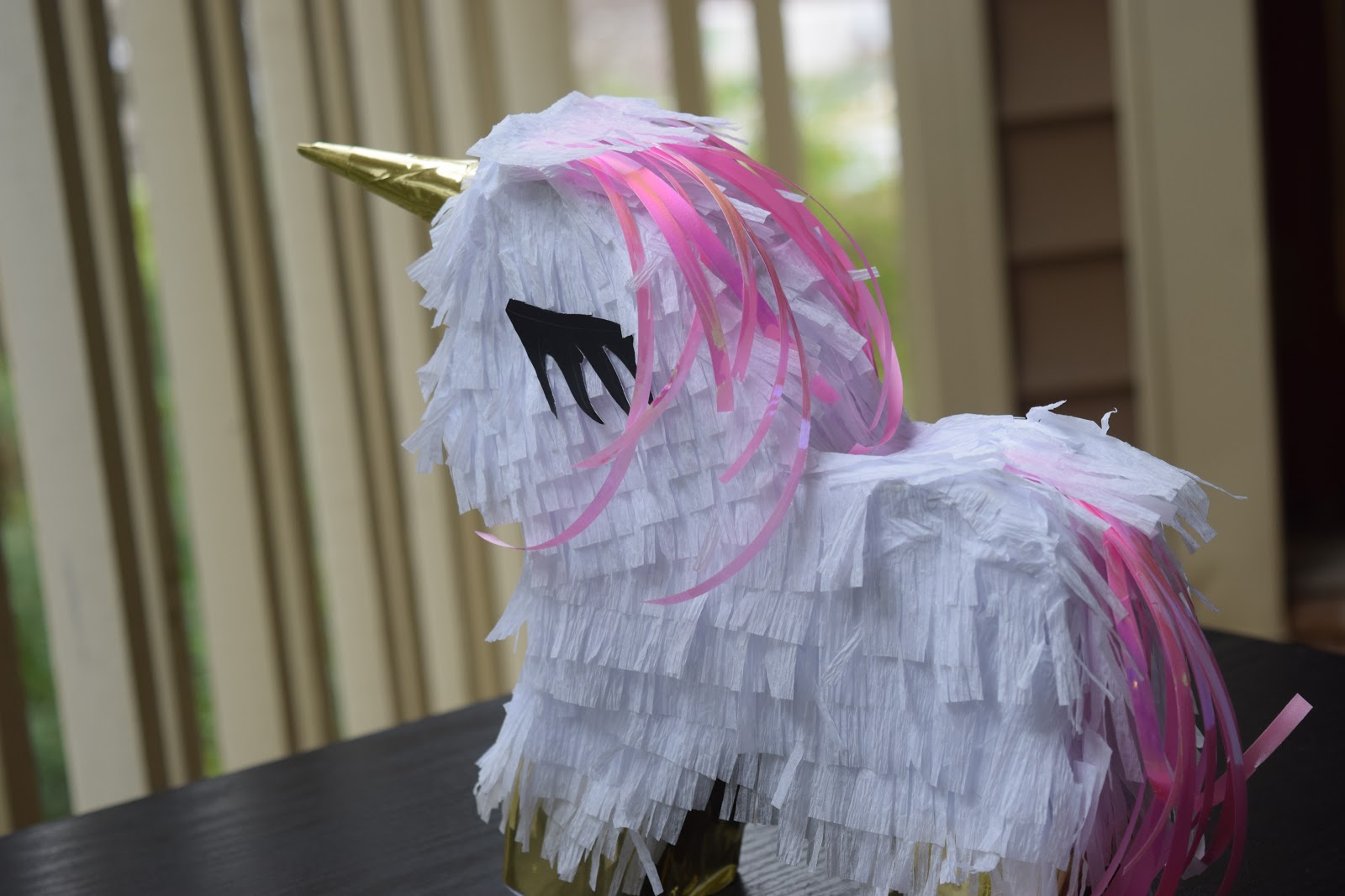 MY CREATIVE QUEST 2019: DIY UNICORN PINATA