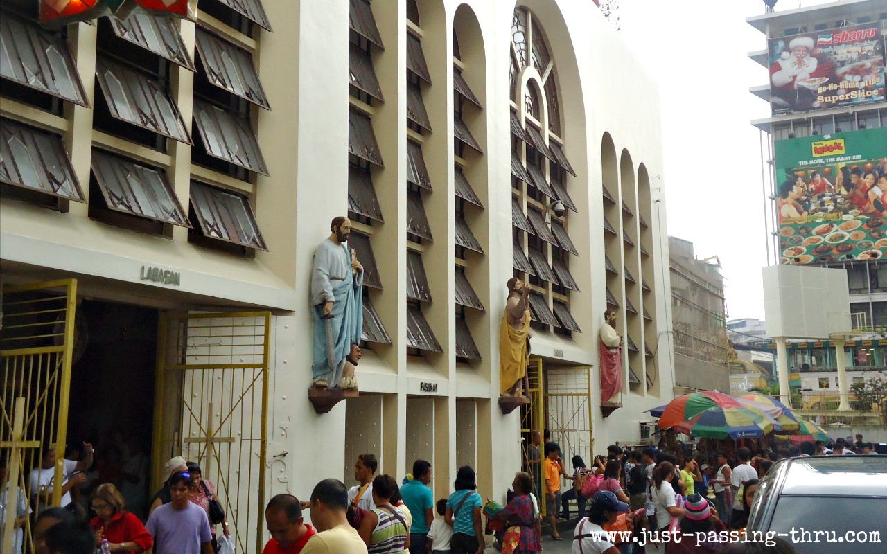 Just Passing Thru: Quiapo Fiesta - the AMBOS MUNDOS RESTAURANT ...