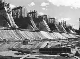 How dams are constructed
