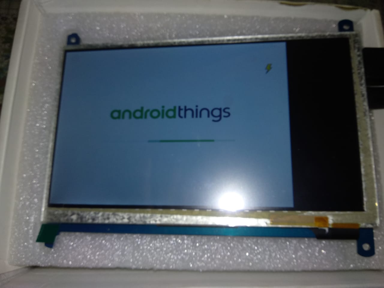 Solved Android Things Raspberry Pi Not Full Screen