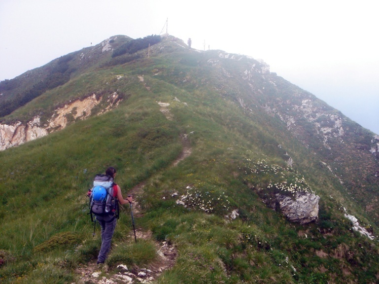 Escursionismo a 360°: CAREGA: cima Carega, cima Posta, sentiero Pojesi ...