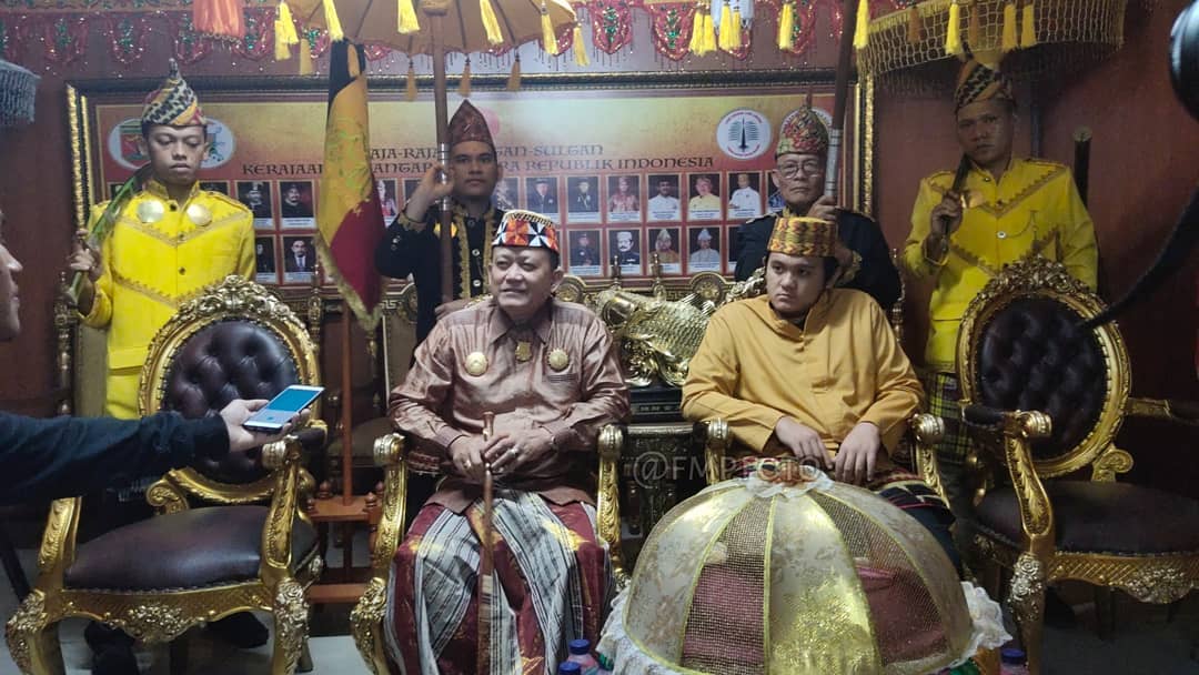 Lamban Gedung Kuning Apakah Terbuka untuk Umum?