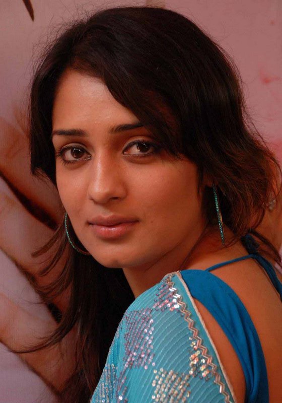 Beautiful Images: Nikitha Thukral