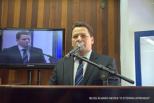 VINICIUS CORREA ASSUME LIDERANÇA DO GOVERNO NA CÂMARA