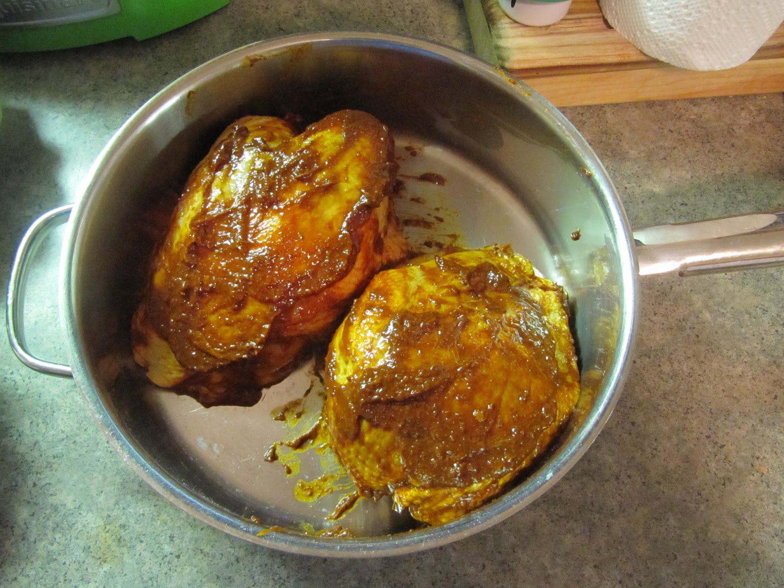 comal caliente: Dried Chile and Apricot Marinated Chicken