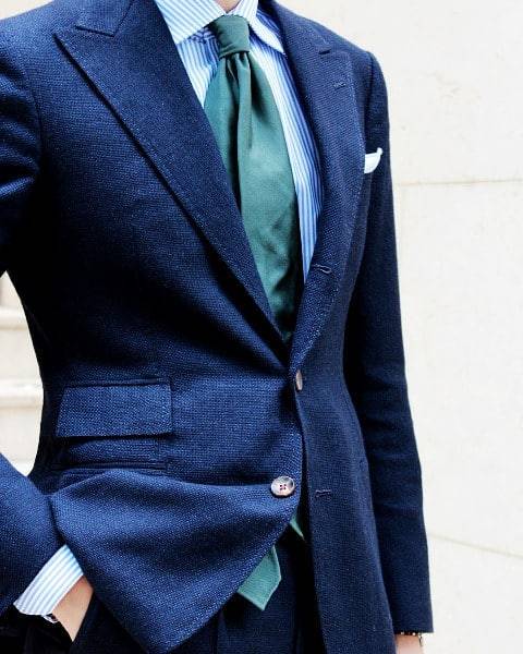 Clase, elegancia y distinción: VERDE Y AZUL: ¿UNA COMBINACIÓN IMPOSIBLE?.