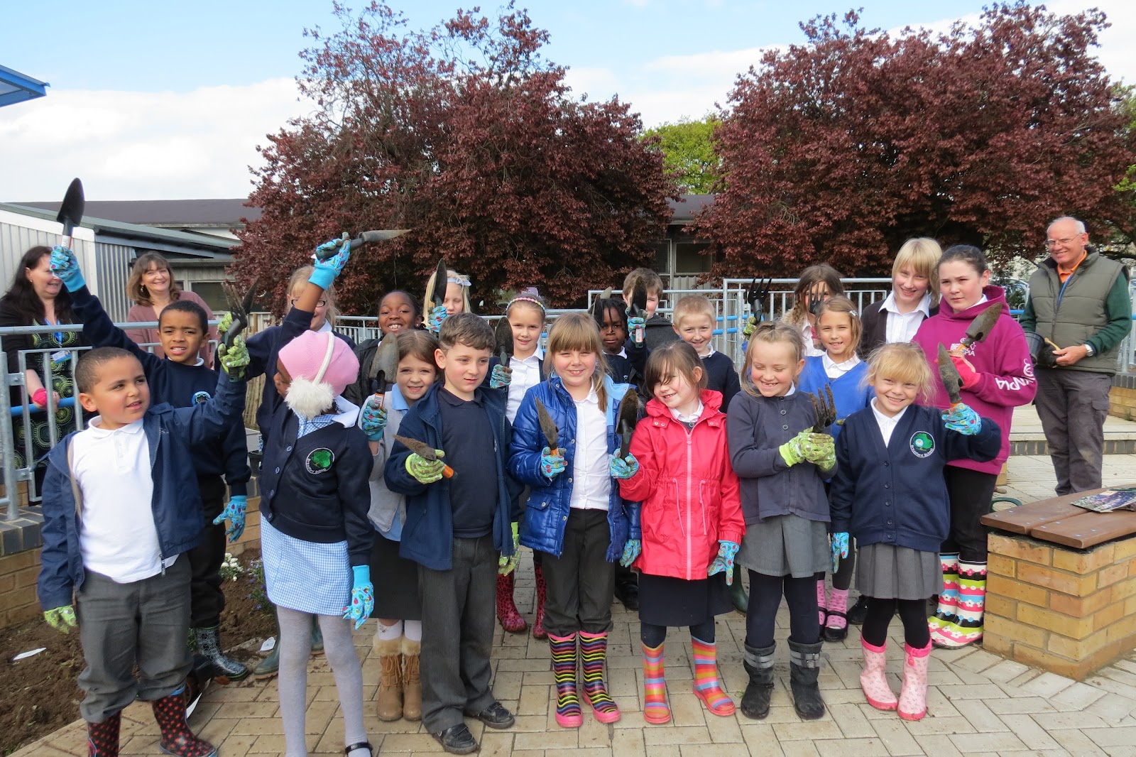 Broadford Primary: Outbreak of Green Finger @ Broadford!