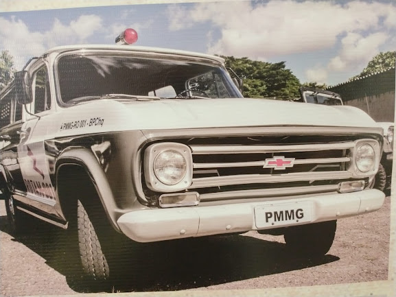 Espaço História e Cultura PMMG: Série viaturas antigas: Veraneio