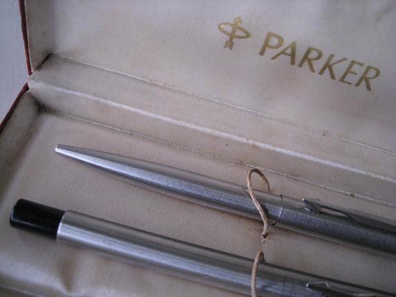 TOKO ANTIEK RETRO: VINTAGE 1 SET PEN "PARKER " NORMAL BESERTA DOOSNYA ...