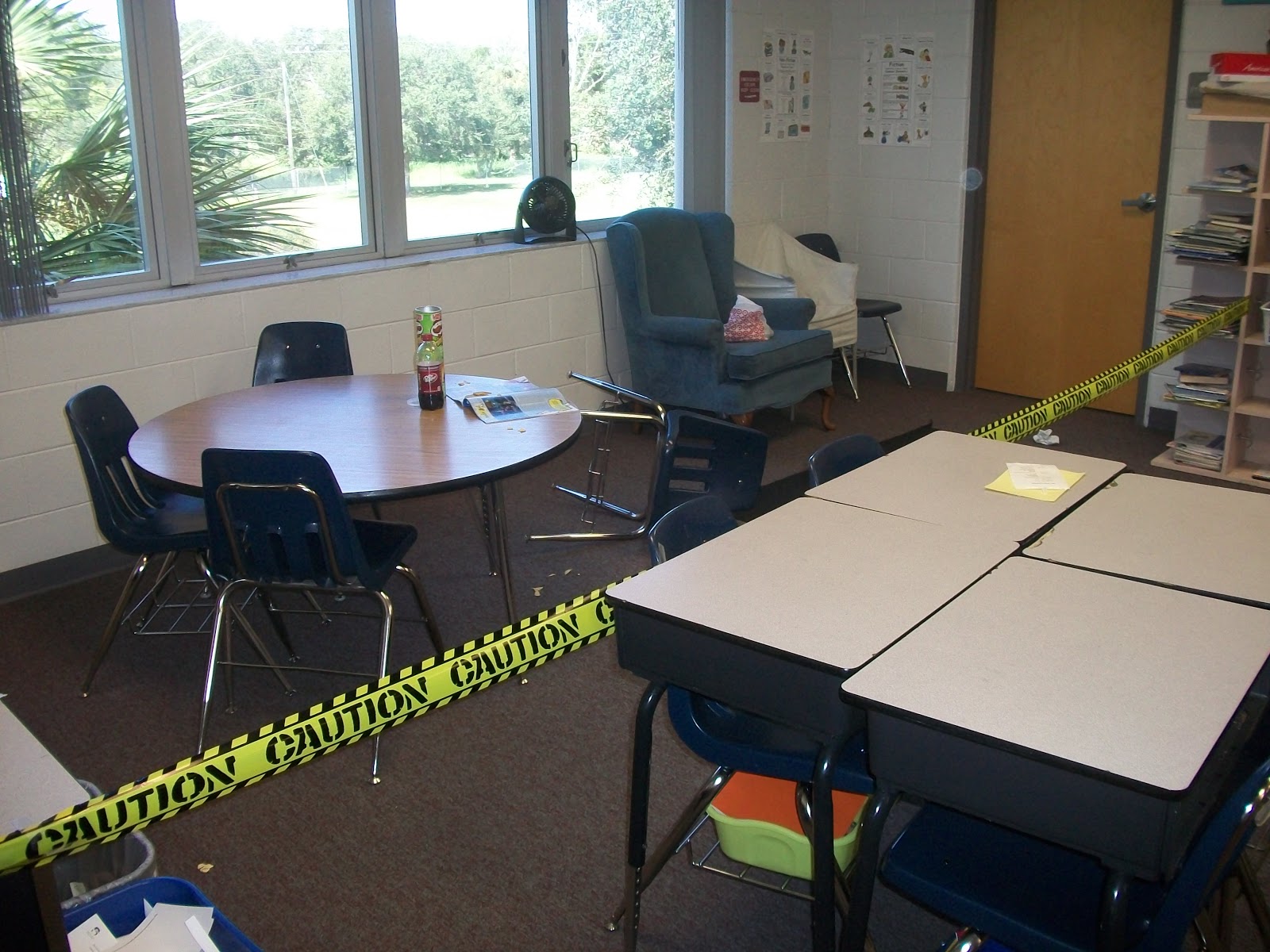 Teaching star students: Classroom Crime Scene