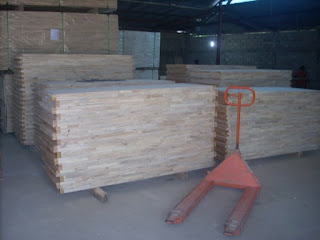 Barecore, the cheap wood panel - wisno wood furniture finishing