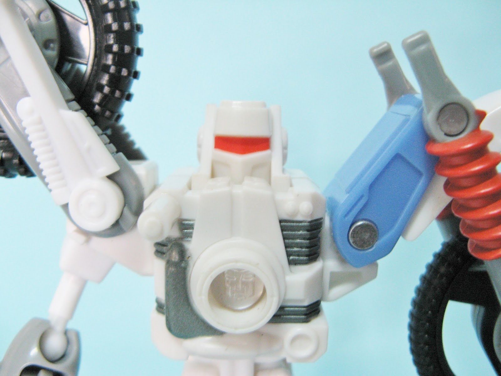 TRANSFORMERS : ENERGON Dx class KICKER & High Wire變形金剛能量源之戰豪華級傑嘉及高線