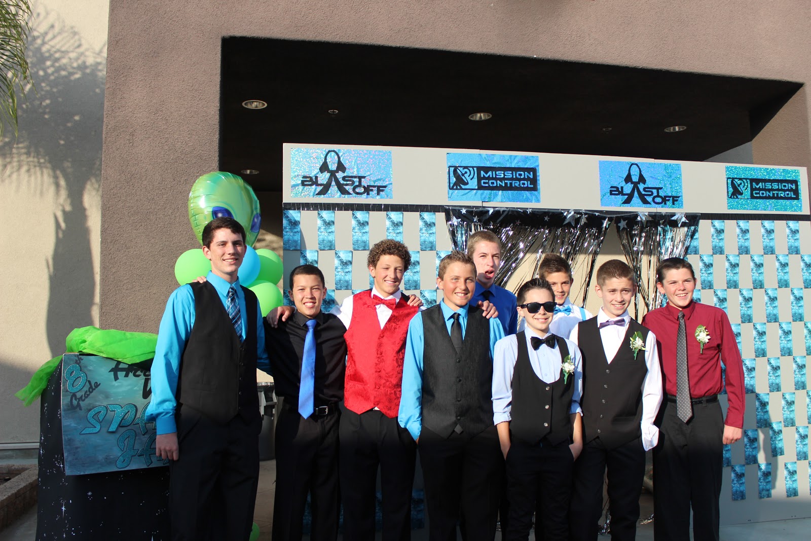 Riley O'Brien: Riley's 8th. grade Dance 6-2013