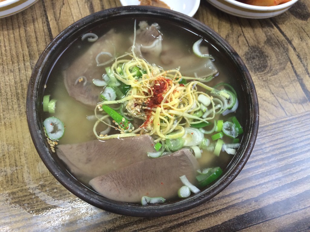 [Food] Gomtang & Seolleongtang (곰탕 & 설렁탕, Beef Bone Soup) ~ peacebreeze