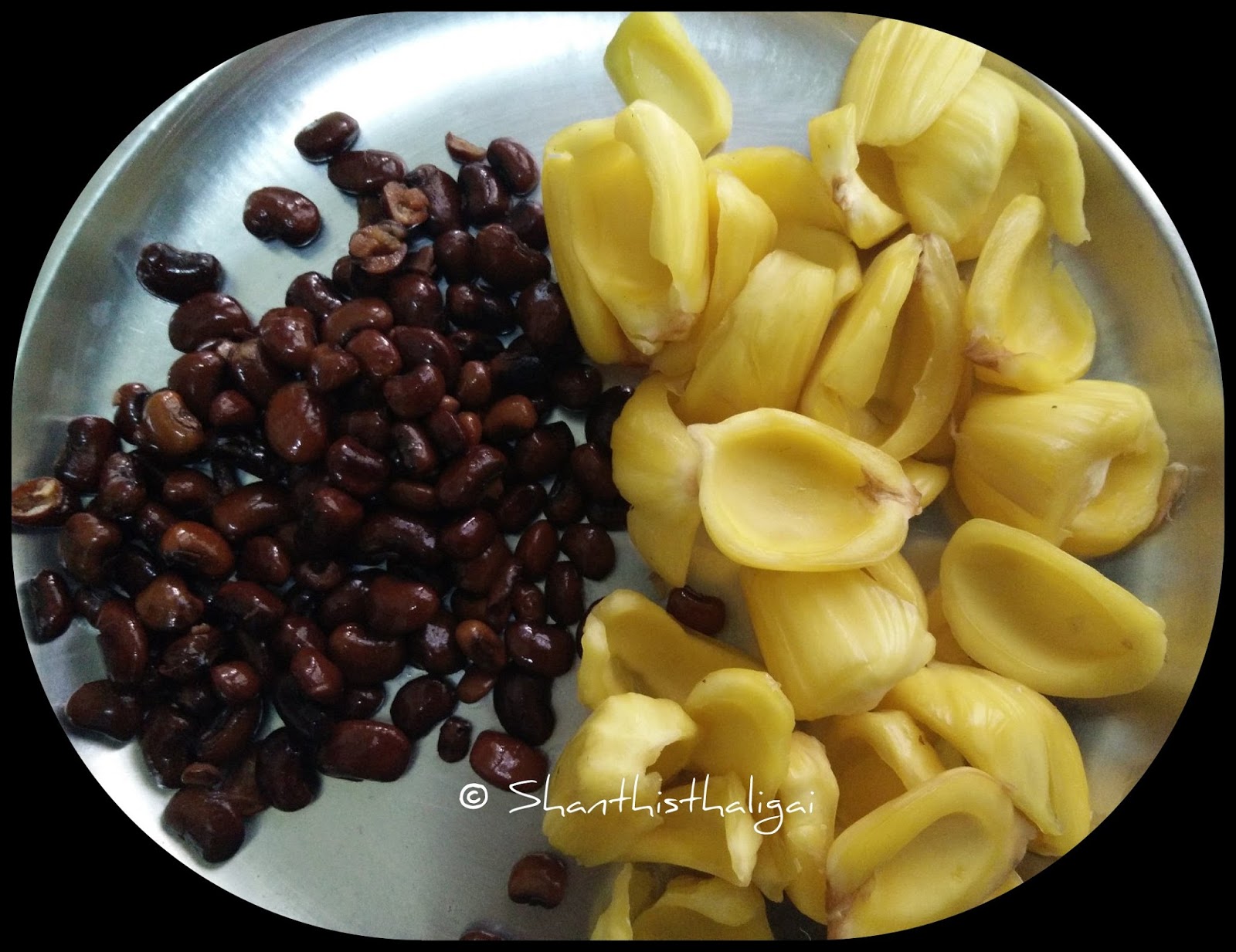 Shanthi Krishnakumar's cook book: CHAKKA CURRY / JACKFRUIT CURRY ...