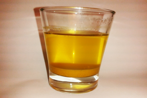 Healthy Beauty: 10 Reasons to Drink Warm Turmeric Water Every Morning