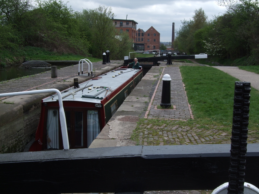 Halfie: Walsall Locks