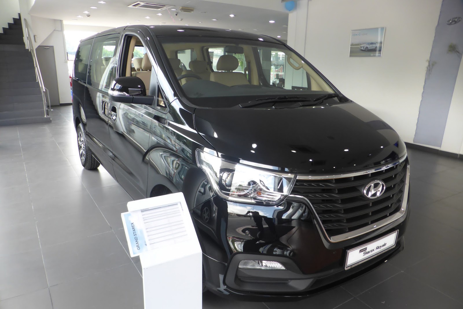 OTOREVIEW.MY - "otomobil" review...: REVIEW: 2019 Hyundai Starex 2.5 ...