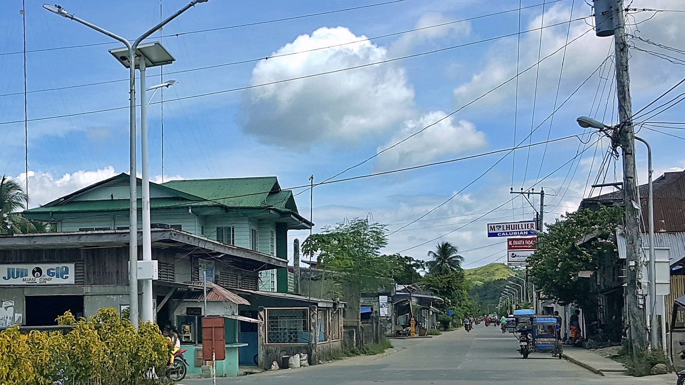 Sightseeing Calubian