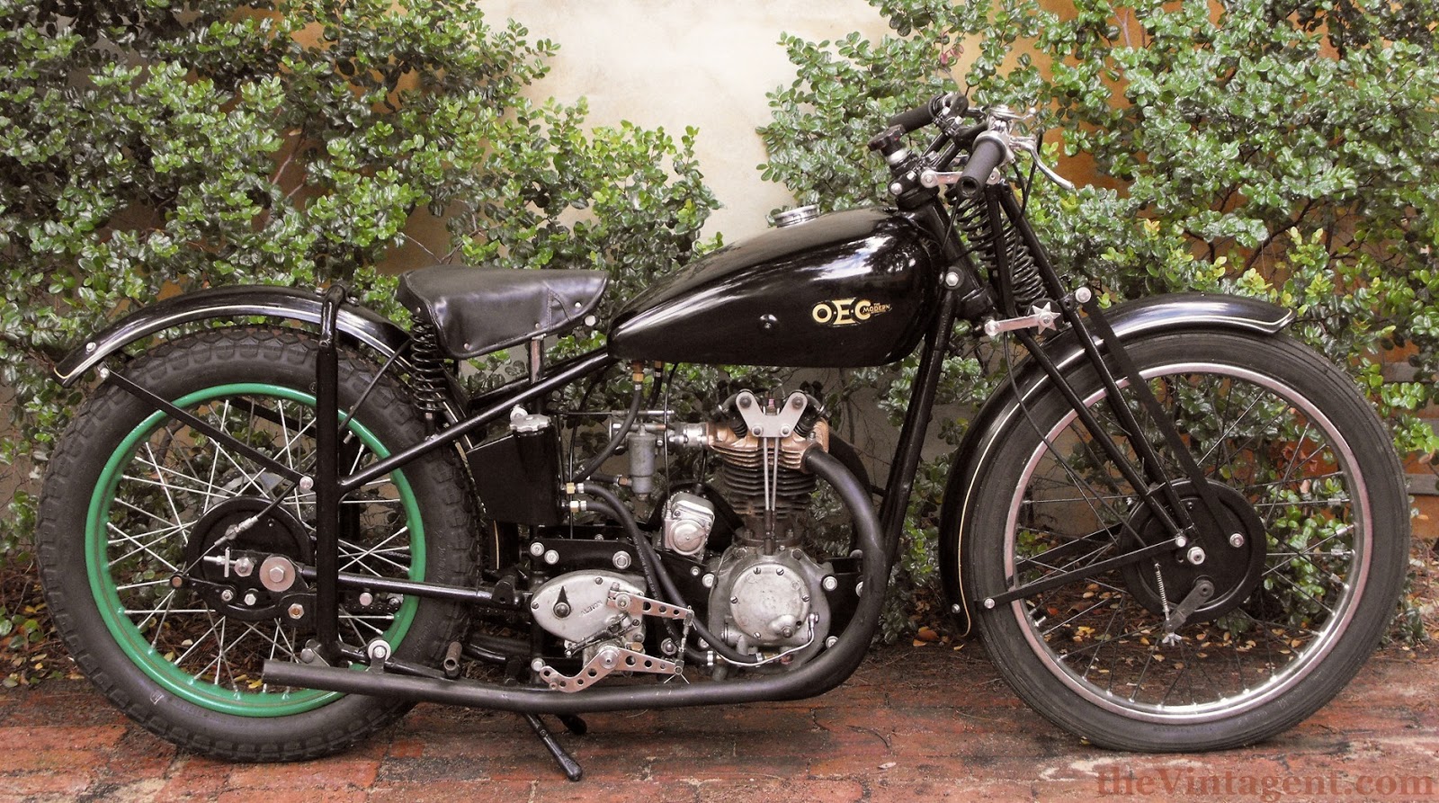 Motor Me Review: 1933 O.E.C.-Rudge 'TT Replica'