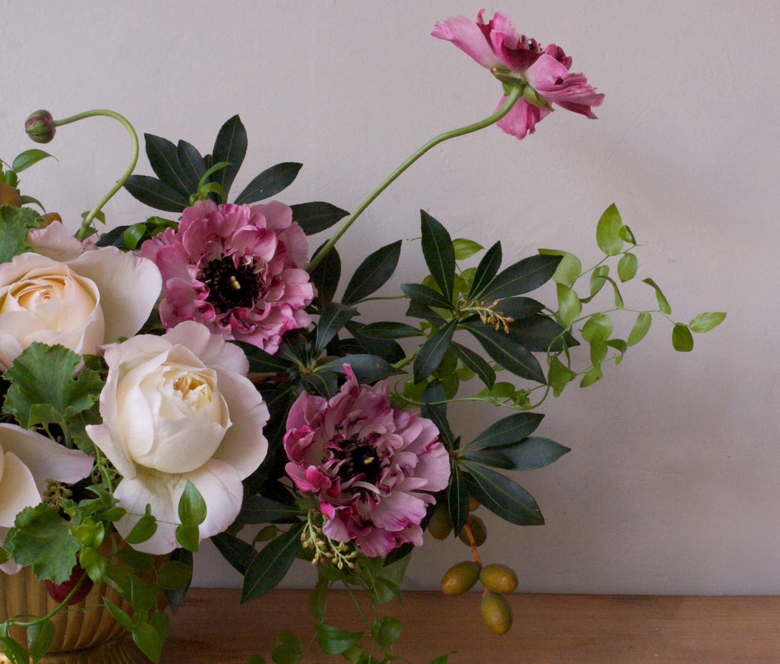 ARIEL DEARIE FLOWERS: Reign of the Japanese Ranunculus