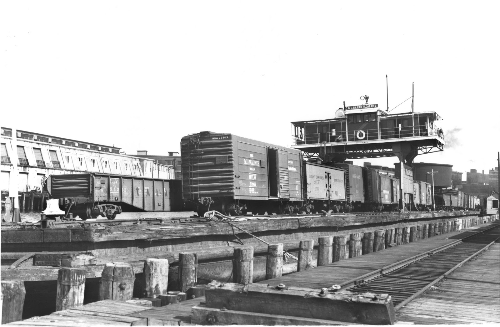 Re: Photo: Car Ferry At Brooke Avenue Yard