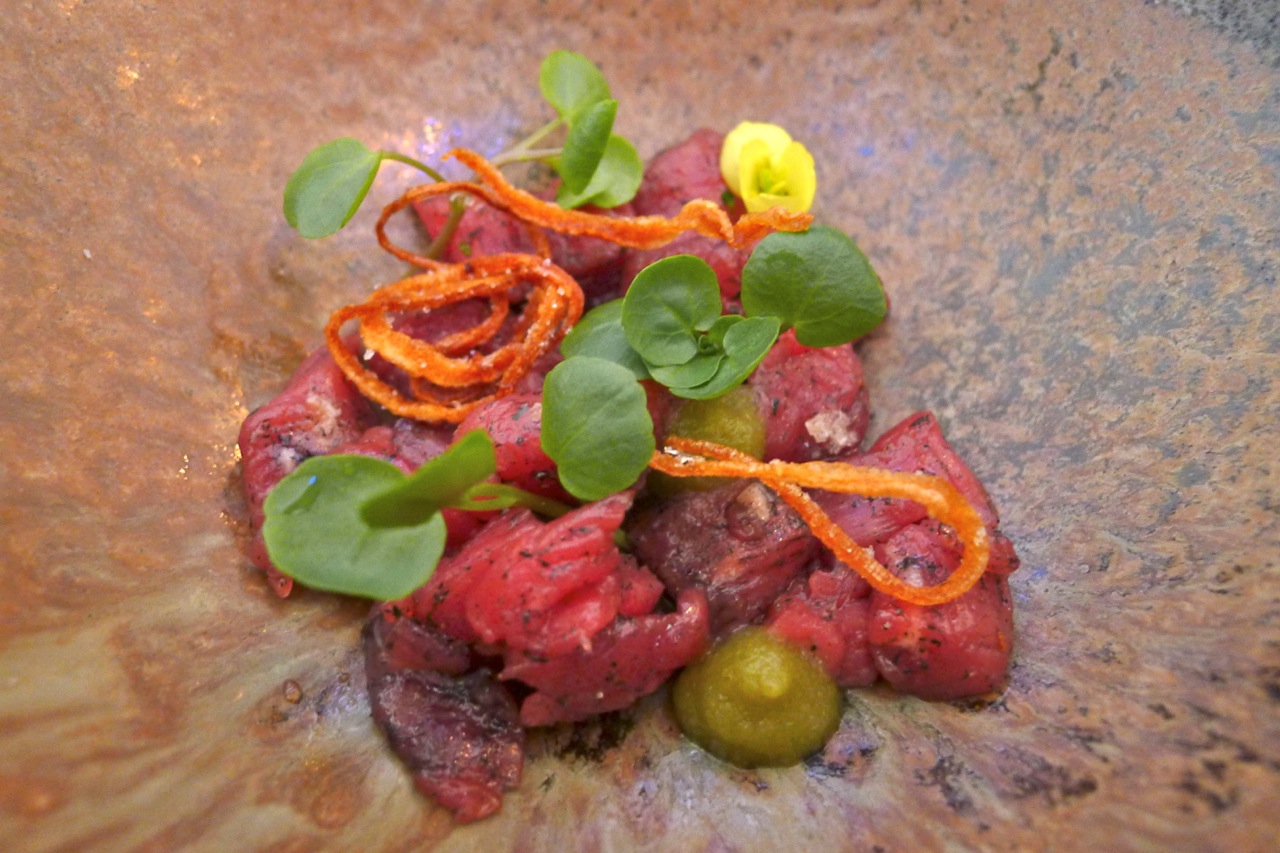 HUNGRY HOSS: Fraiche – Menu Black