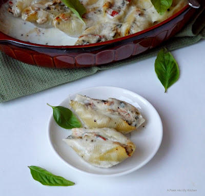 A Peek into My Kitchen: Stuffed Pasta Shells in White Sauce ~ Day 123