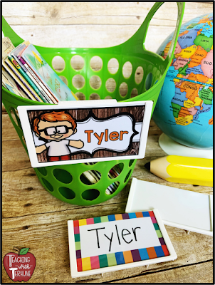 Teaching With Terhune: Farmhouse Themed Classroom Decor {Wooden Shiplap}