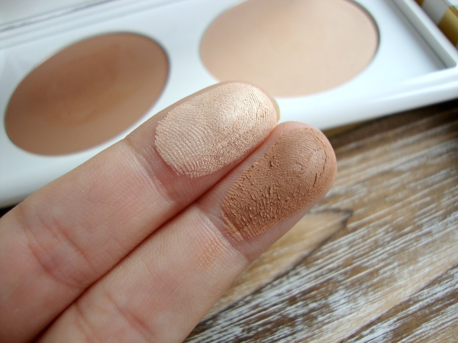 TANTOUR Sculpting Duo by James Read | Alice Anne