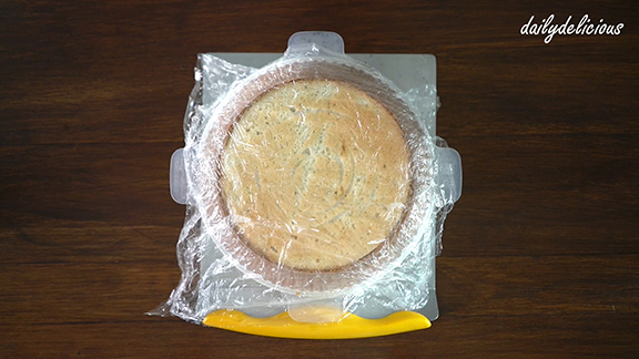 dailydelicious: Chocolate, strawberry, tomato and thyme Entremets