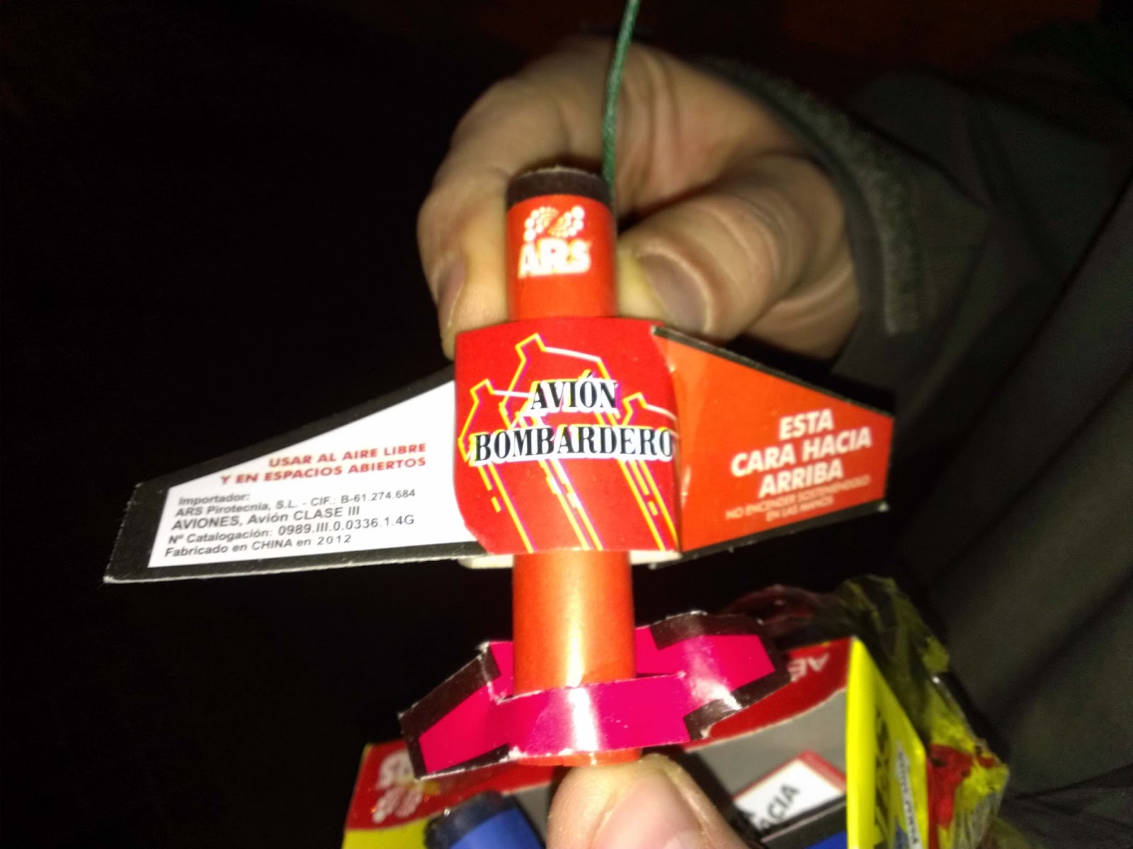 5destinos: ENTRE PETARDOS ANDA EL JUEGO