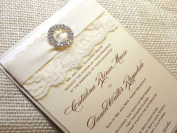 Glambox:Beautiful make~up is our hallmark!: Laced wedding Invitations...