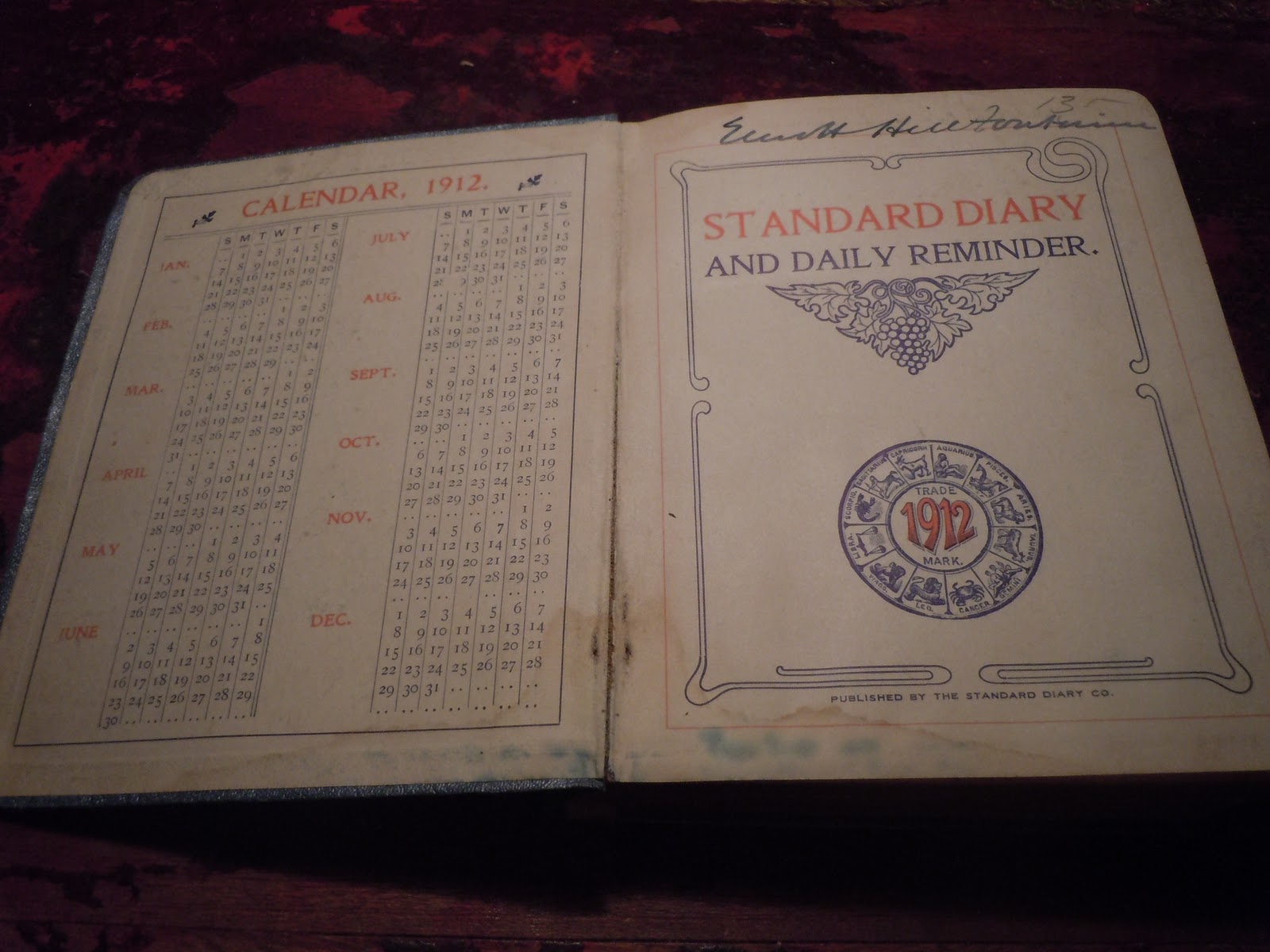 Daily Reminder: Daily Reminder by the Standard Diary Company