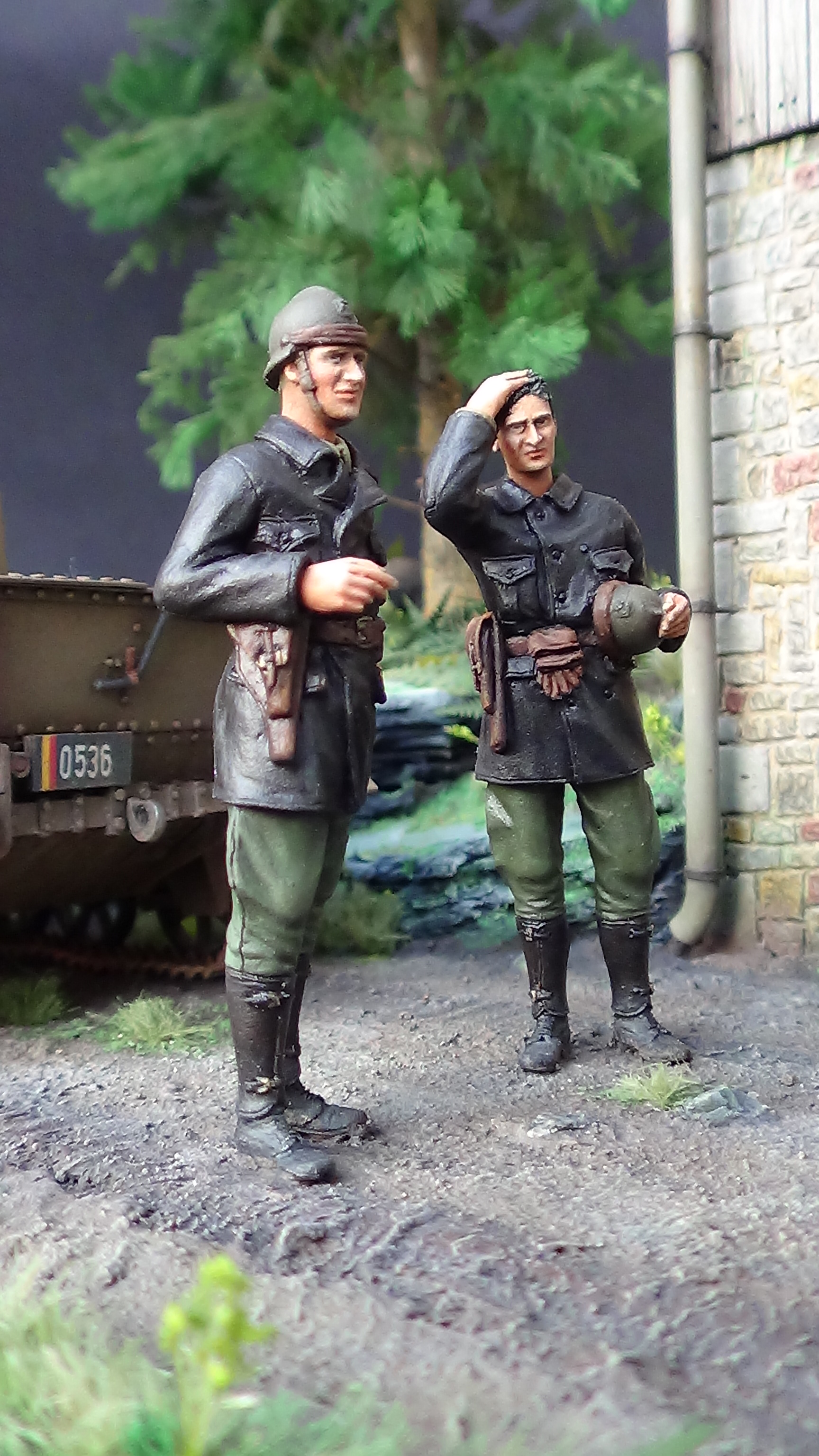 Size's military scale models
